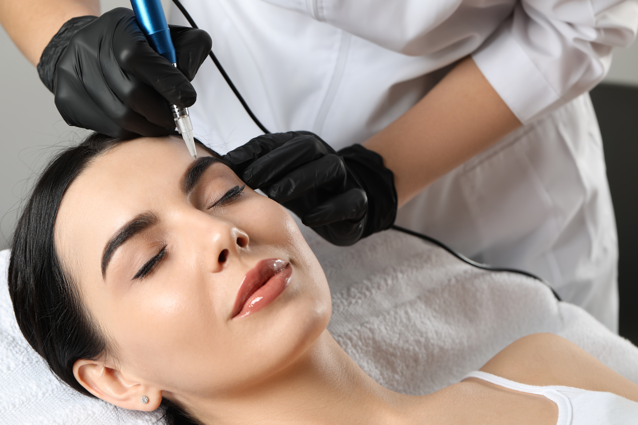 What are the 5 Benefits of Scalp Micropigmentation? - iBrow Vixen